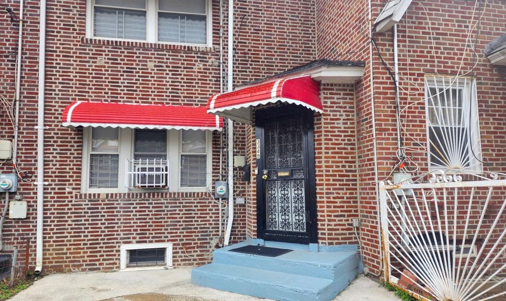 3349 Bouck Avenue, Bronx, Ny 10469 In New York, New York, United States ...