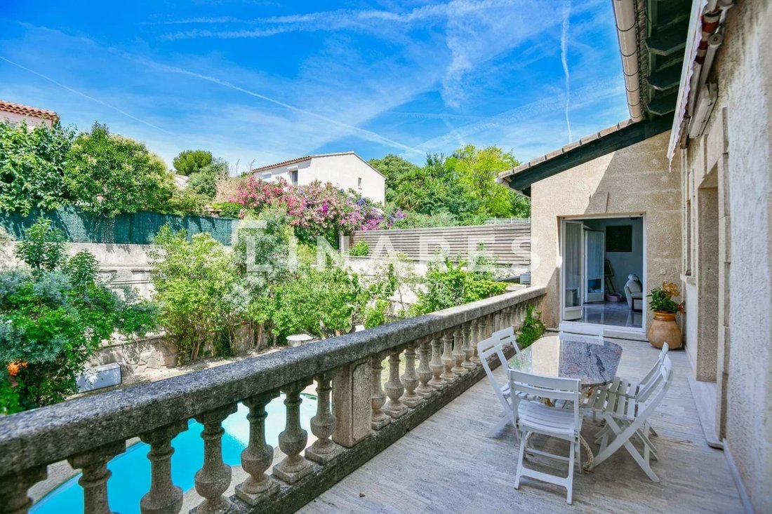 Lo Sorprendente Casa En Marsella, Provenza Alpes Costa Azul, Francia En ...