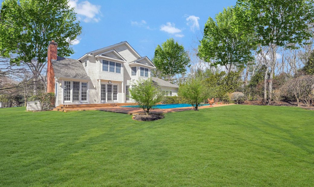 Delightful Move In Ready Home In Wainscott, New York, United States For ...