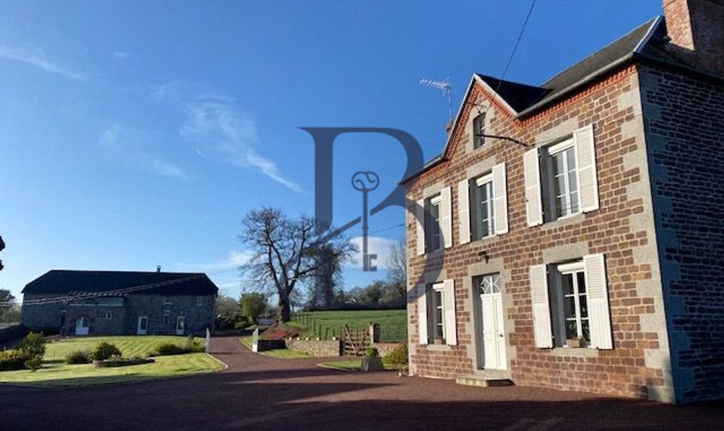 Ver Ancienne In Gavray Sur Sienne, Normandy, France For Sale (15423621)
