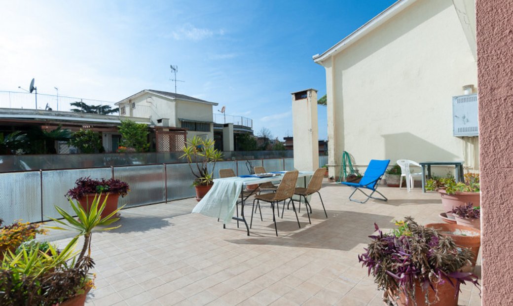 Roma Penthouse In Rome, Lazio, Italy For Sale (15317380)