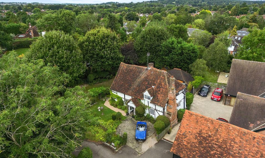 3 Bedroom House For Sale In Pinner In Pinner, England, United Kingdom ...