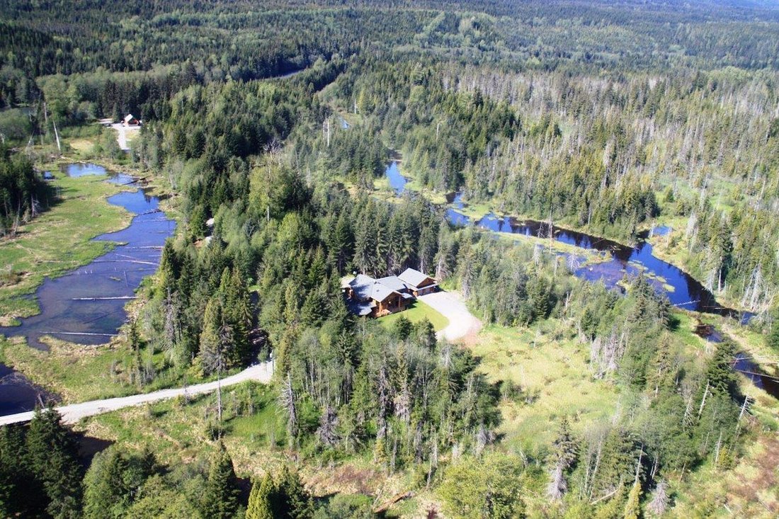 Sportsman's Paradise Estate In Terrace, British Columbia, Canada For ...