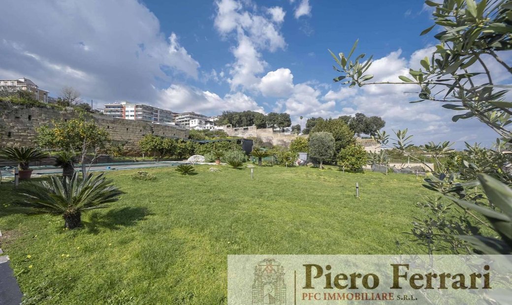 Prestigious Rustic Dream Compound With Approximately In Naples ...