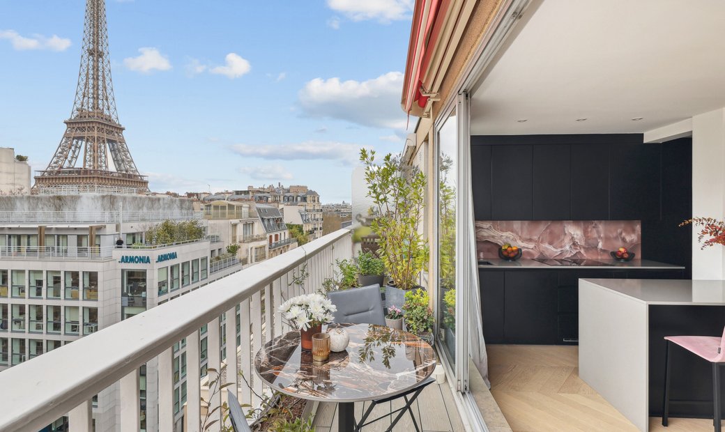 Exceptional Apartment – Top Floor Facing The In Paris, île De France ...