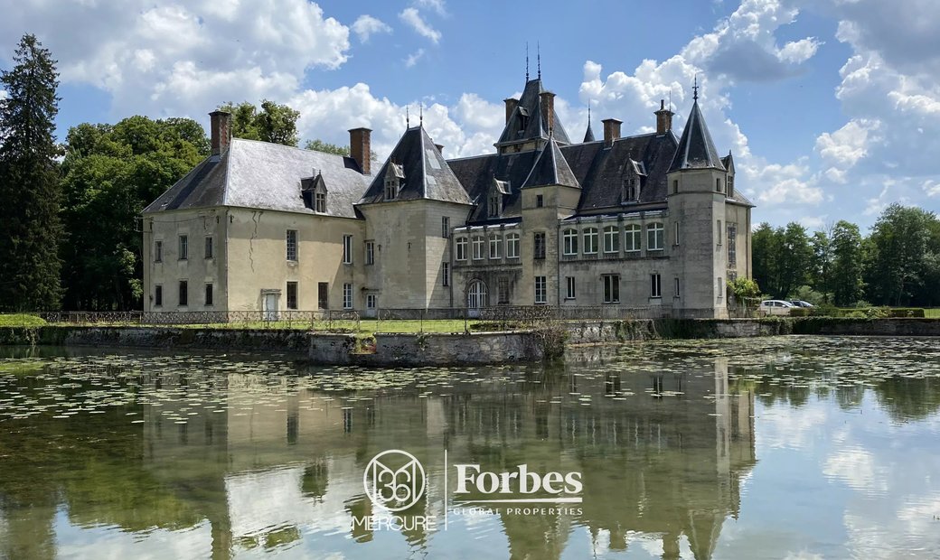 17th 19th Century Castle To Renovate Set In Arc En Barrois, Grand Est ...