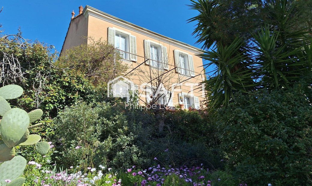 Bastide Provençale Sur In La Seyne Sur Mer, Provence Alpes Côte D'azur ...