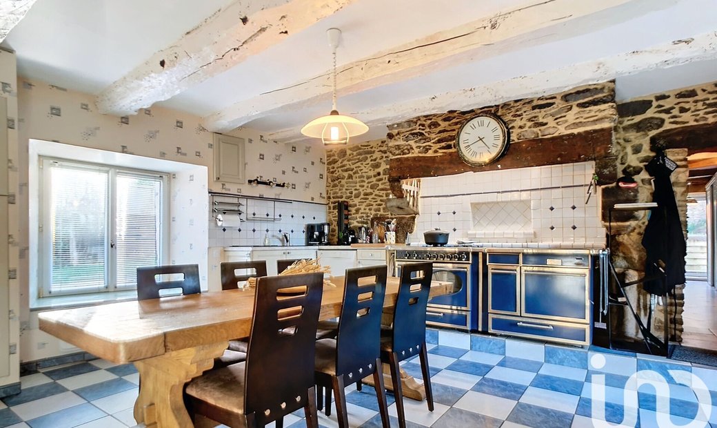Vente Longère 9 Pièces In Caudan, Brittany, France For Sale (15439025)