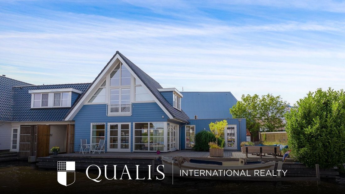 Kaag Villa In Kaag, South Holland, Netherlands For Sale (15431126)