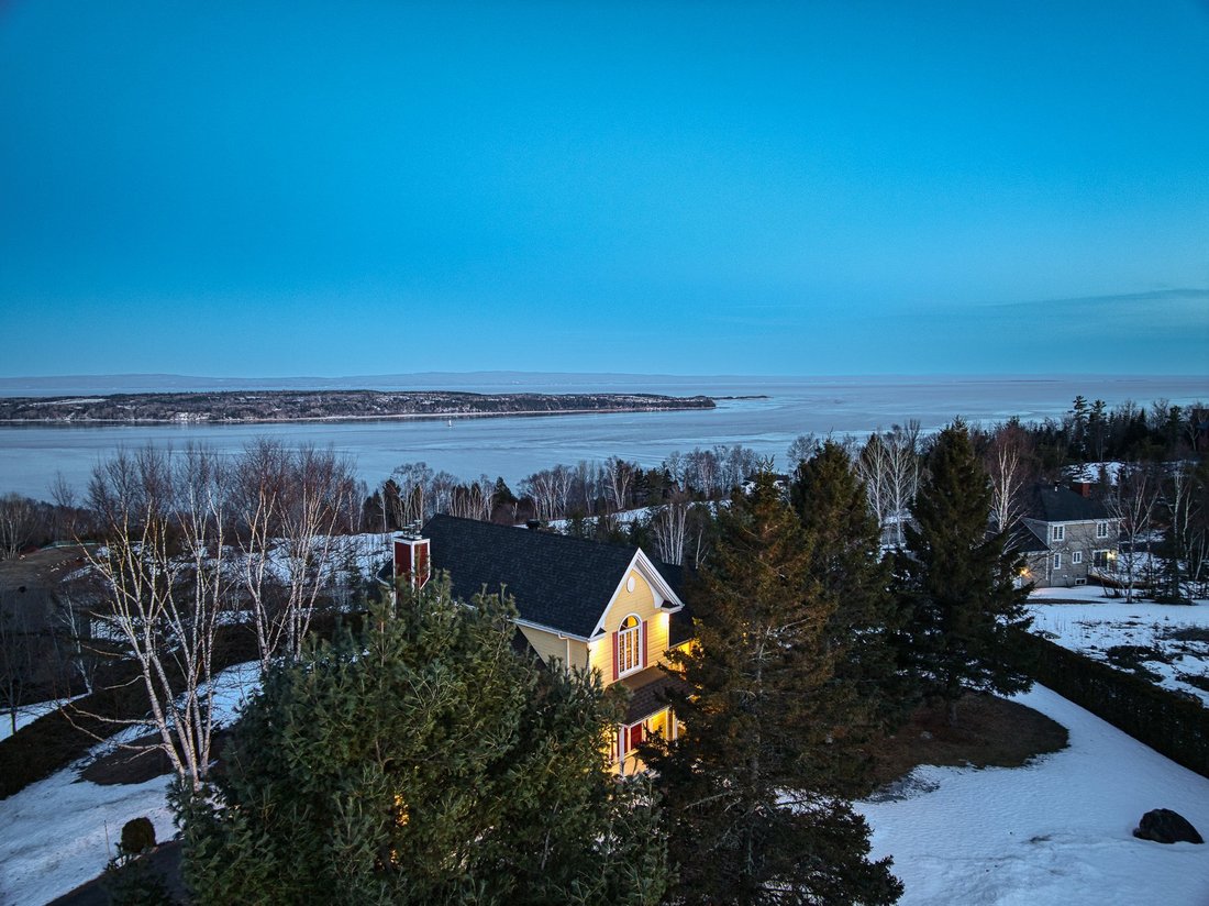 Baie Saint Paul, Quebec Dans Baie Saint Paul, Québec, Canada à Vendre ...