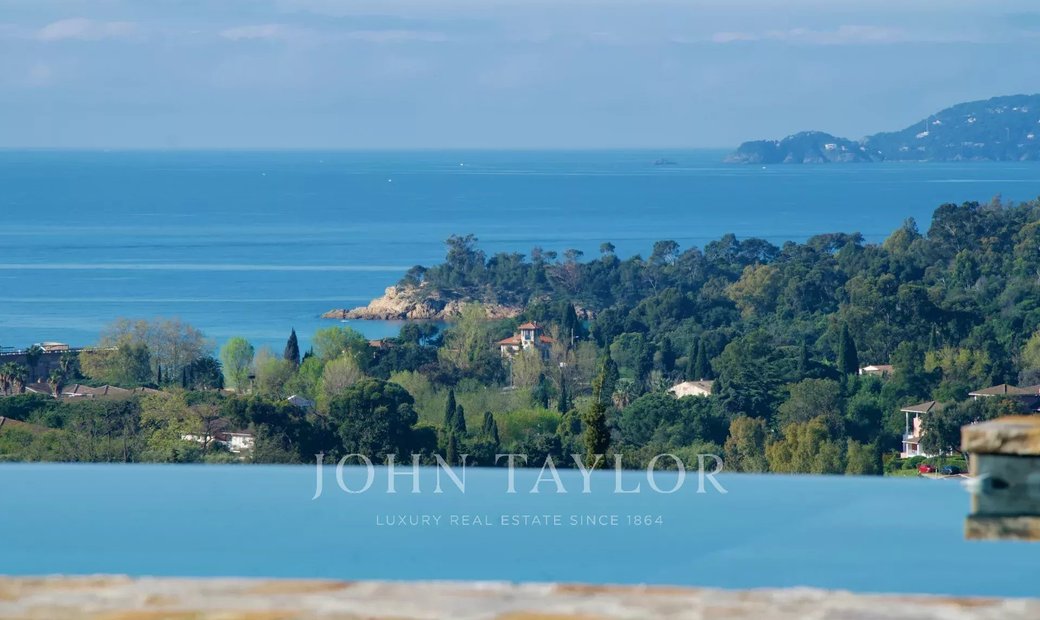 Charming Villa In Cavalière In Le Lavandou, Provence Alpes Côte D'azur ...