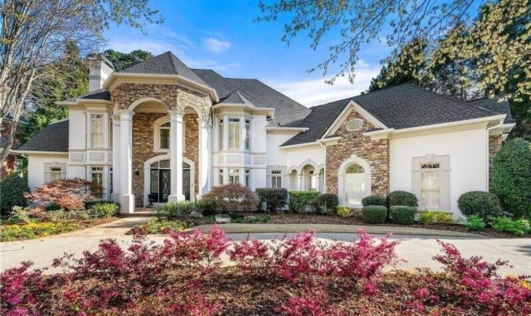 Grand Home Overlooking Lake Windward In Alpharetta, Ga, United States ...
