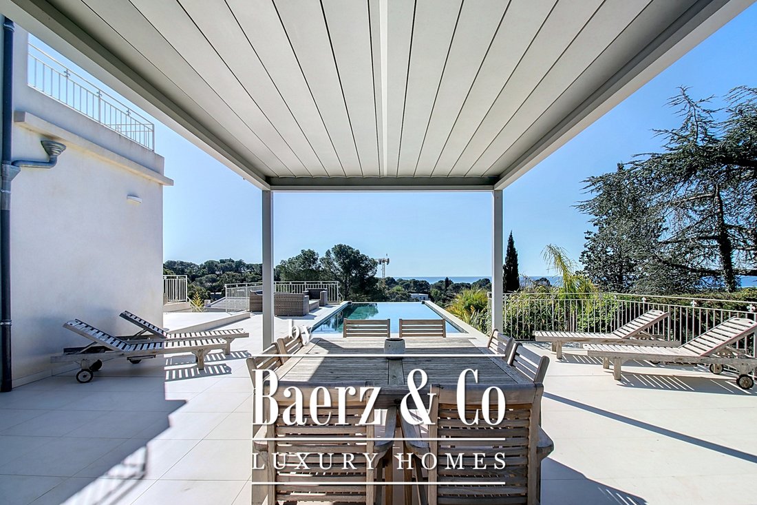 Stunning Villa With Sea In Saint Raphaël, Provence Alpes Côte D'azur ...