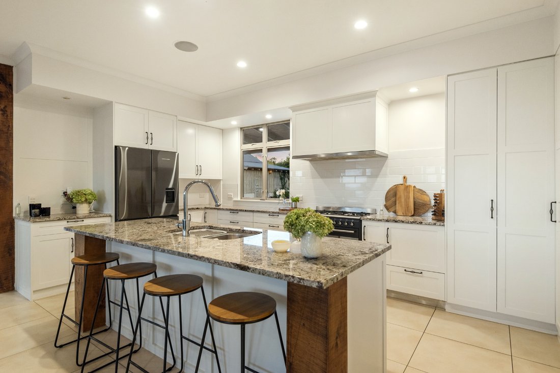 122 Forestry Road In Waitoki, Auckland, New Zealand For Sale (15460263)