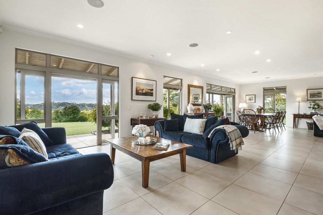 122 Forestry Road In Waitoki, Auckland, New Zealand For Sale (15460263)