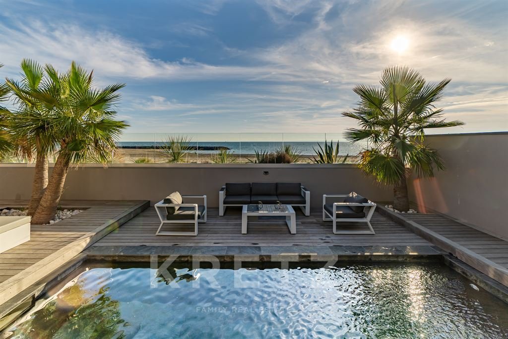Exceptional Architect Designed Villa On The Front In Agde, Occitanie ...