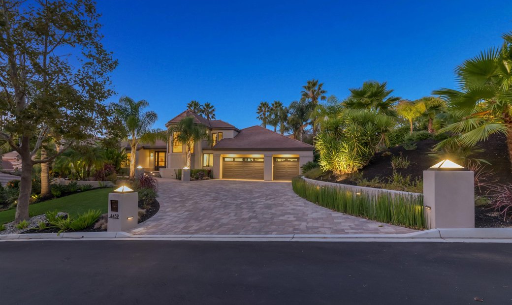 5 Bedrooms Single Family Detached In Danville, California, United ...