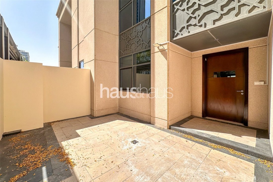 Exclusive | Podium Villa | Vacant | Inquire Now In Dubai, United Arab ...