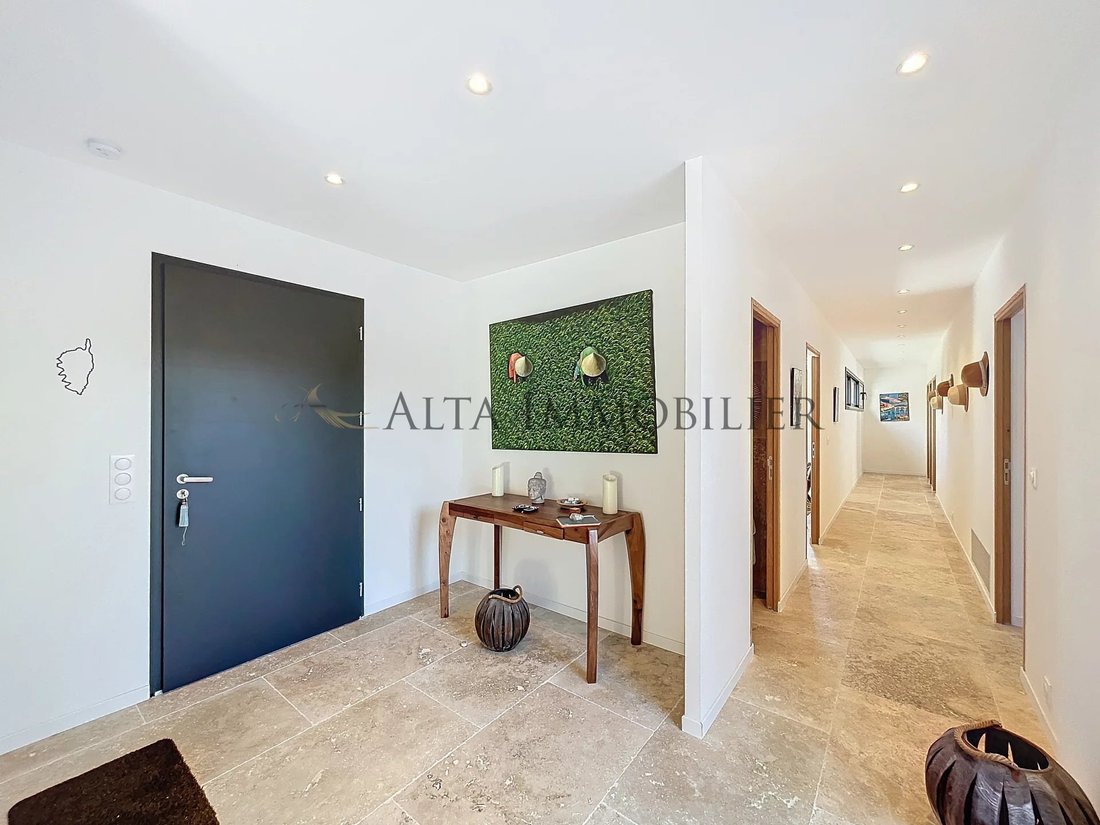 Bonifacio House In Bonifacio, Corsica, France For Sale (15467154)