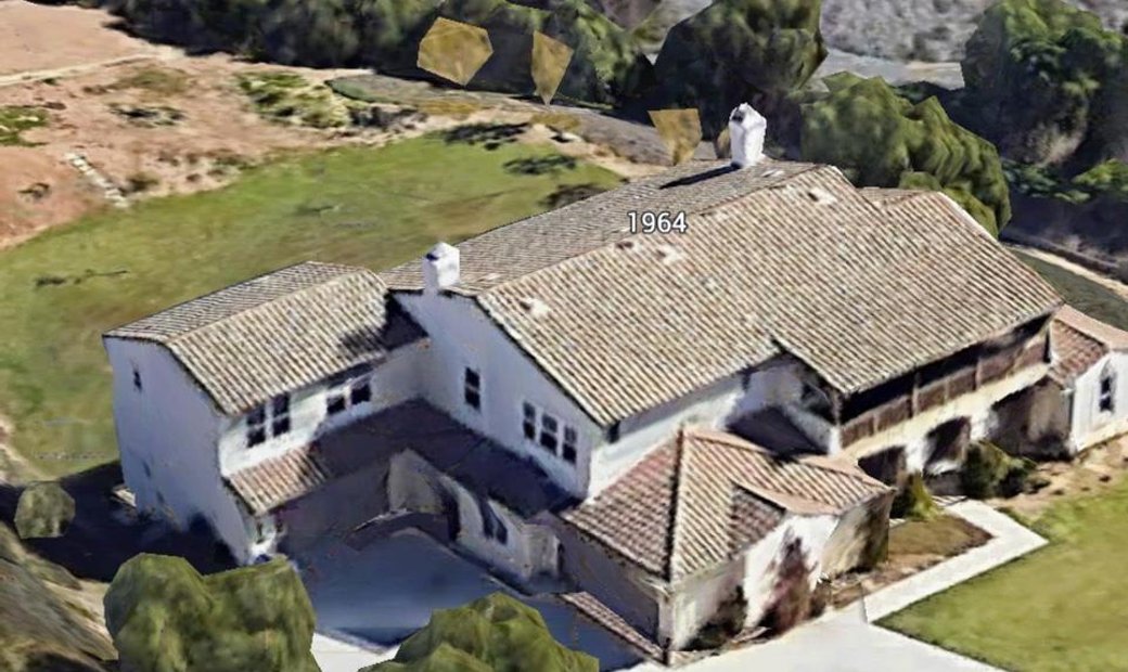 Home With Attached Guest House In Brook In Fallbrook, California ...