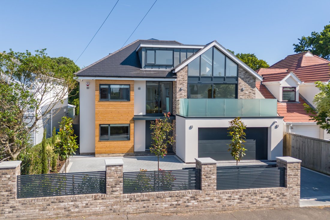 6 Bedroom Detached House For Sale In Poole In Poole, England, United Kingdom For Sale (15470597)