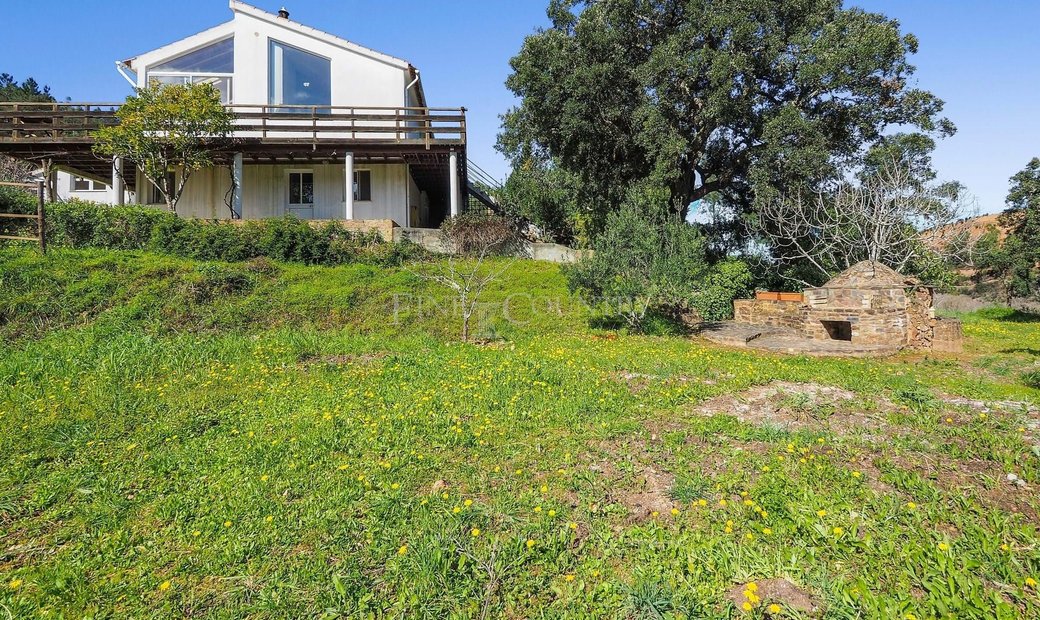 Monchique – 5 Bedroom Mountain Retreat With In Faro, Faro District ...