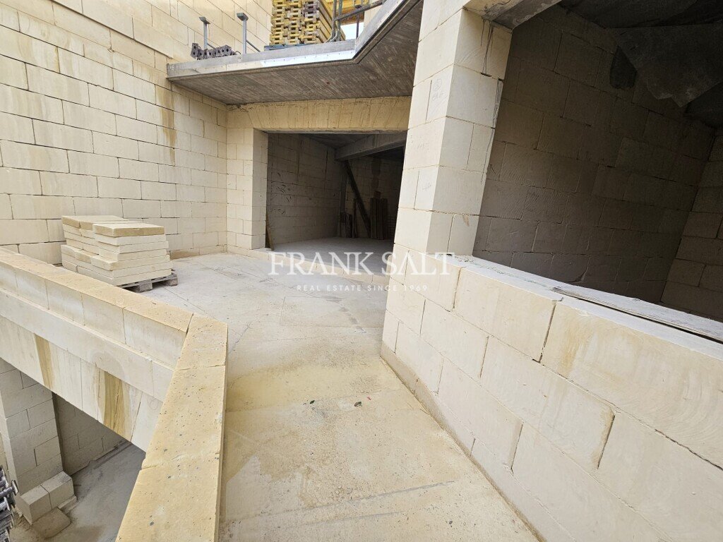Victoria, Shell Form Apartment In Victoria, Malta For Sale (11392381)