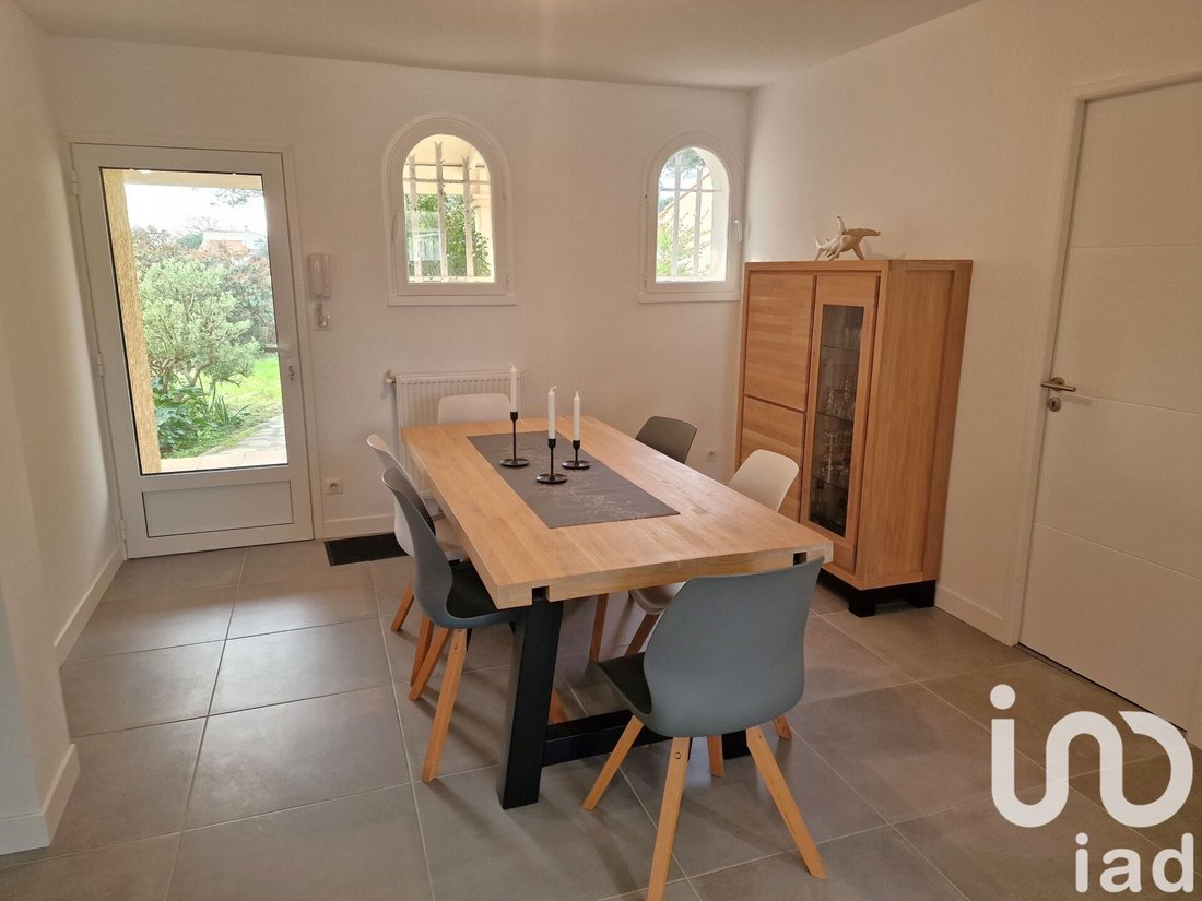 Vente Maison Traditionnelle 6 Pièces In Fouras, Nouvelle Aquitaine ...