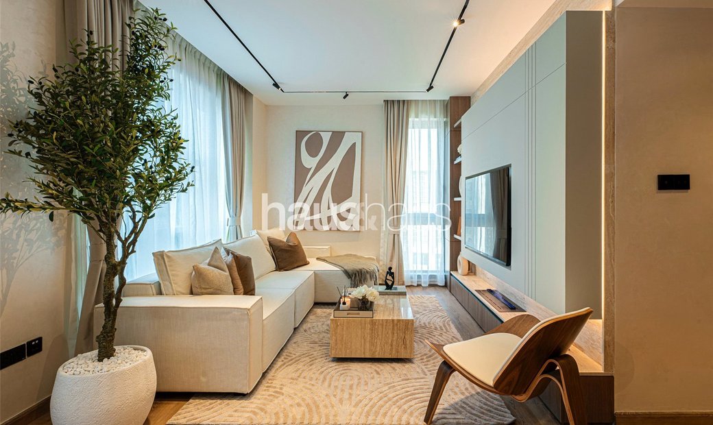 Fully Upgraded | Terrace + Balcony | Burj In Dubai, Dubai, United Arab ...