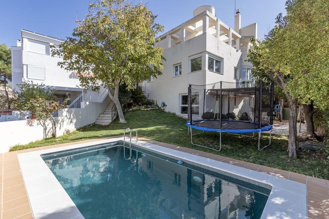 Granada House In Granada, Andalusia, Spain For Sale (15478908)