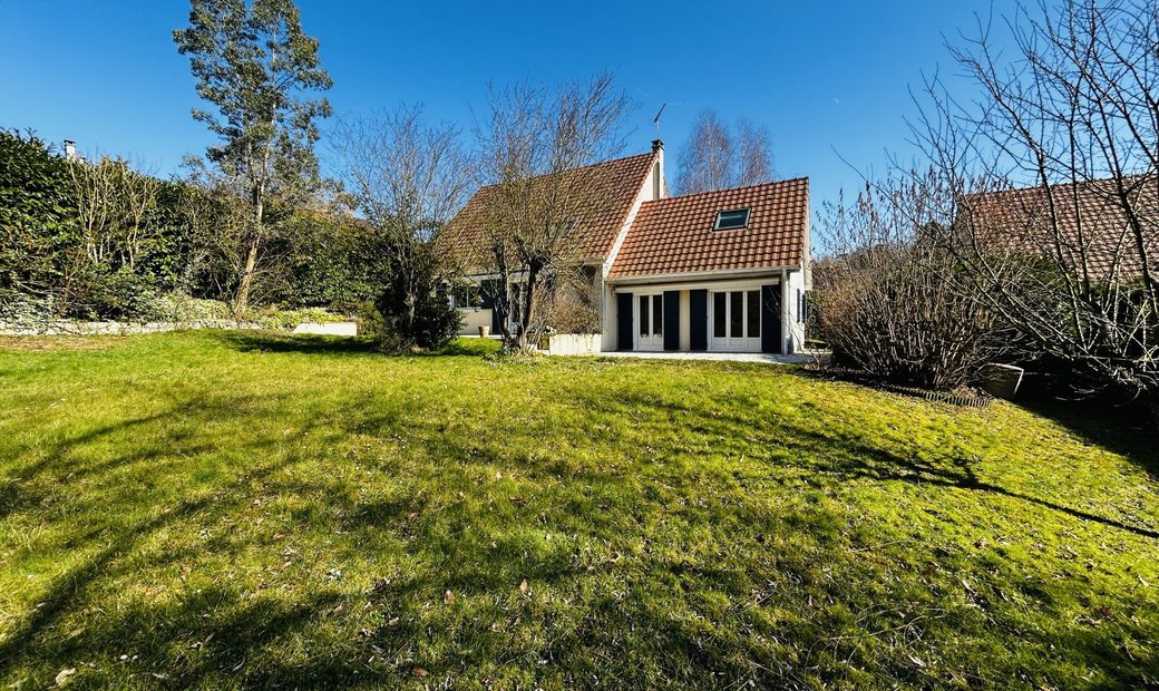 Saint Witz Villa In Saint Witz, île De France, France For Sale (15482777)