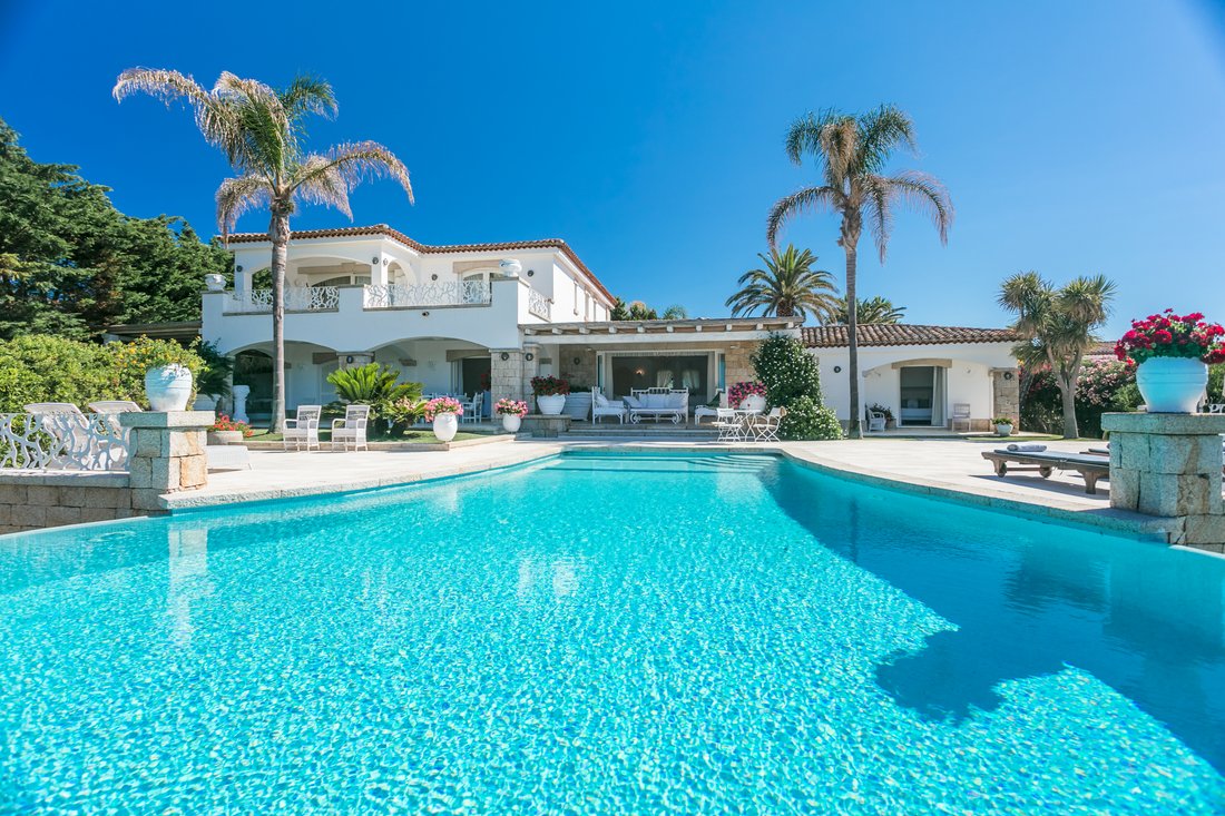 Immaculate Ambience In Prime Location In Porto Cervo, Sardinia, Italy ...