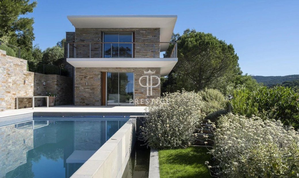 Unique 4 Bedroom Villa In La Croix Valmer, Provence Alpes Côte D'azur ...