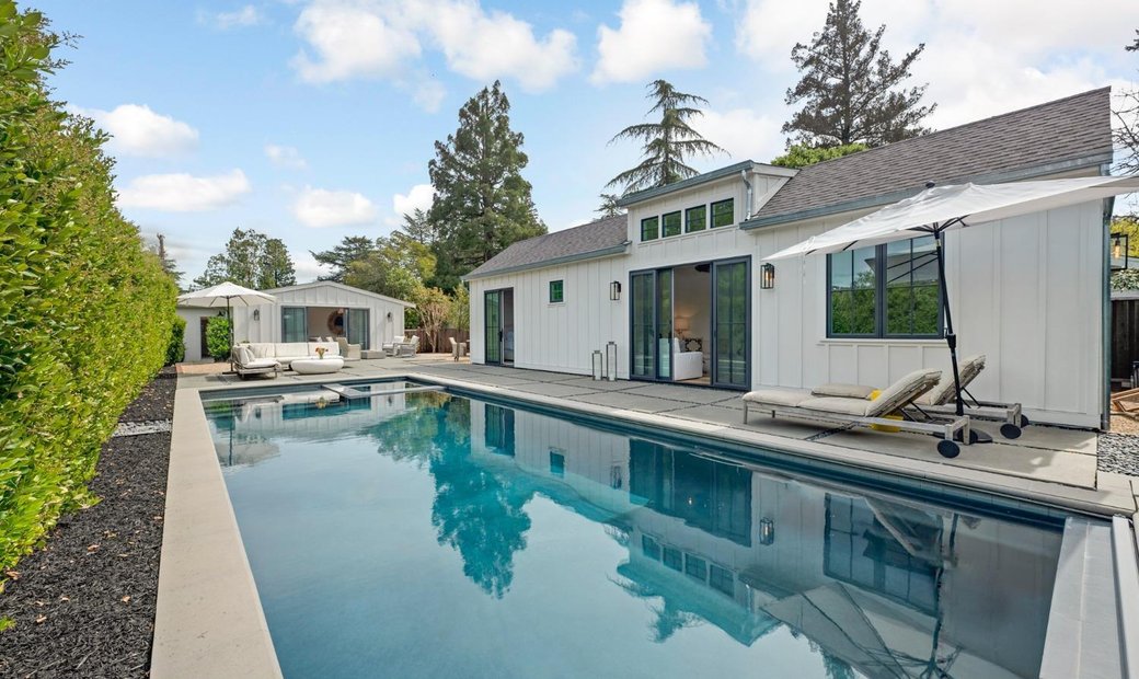 Retraite Moderne Inspirée Du Spa Dans St. Helena, Californie, états ...