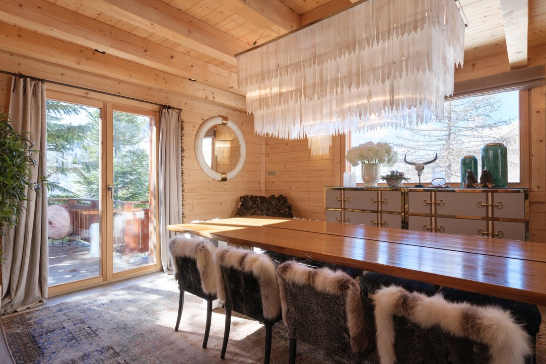 Stunning Chalet Isola 2000 In Isola, Provence Alpes Côte D'azur, France For Sale (15485788)