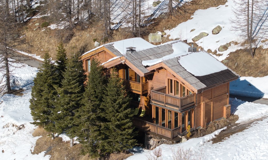 Stunning Chalet Isola 2000 In Isola, Provence Alpes Côte D'azur, France For Sale (15485788)