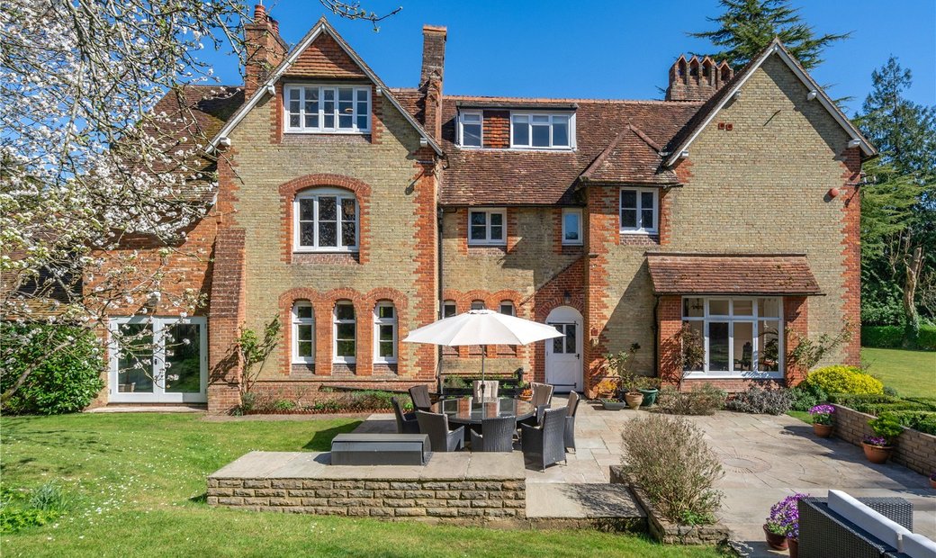 Rectory Drive, Waddesdon, Aylesbury, In Waddesdon, England, United ...