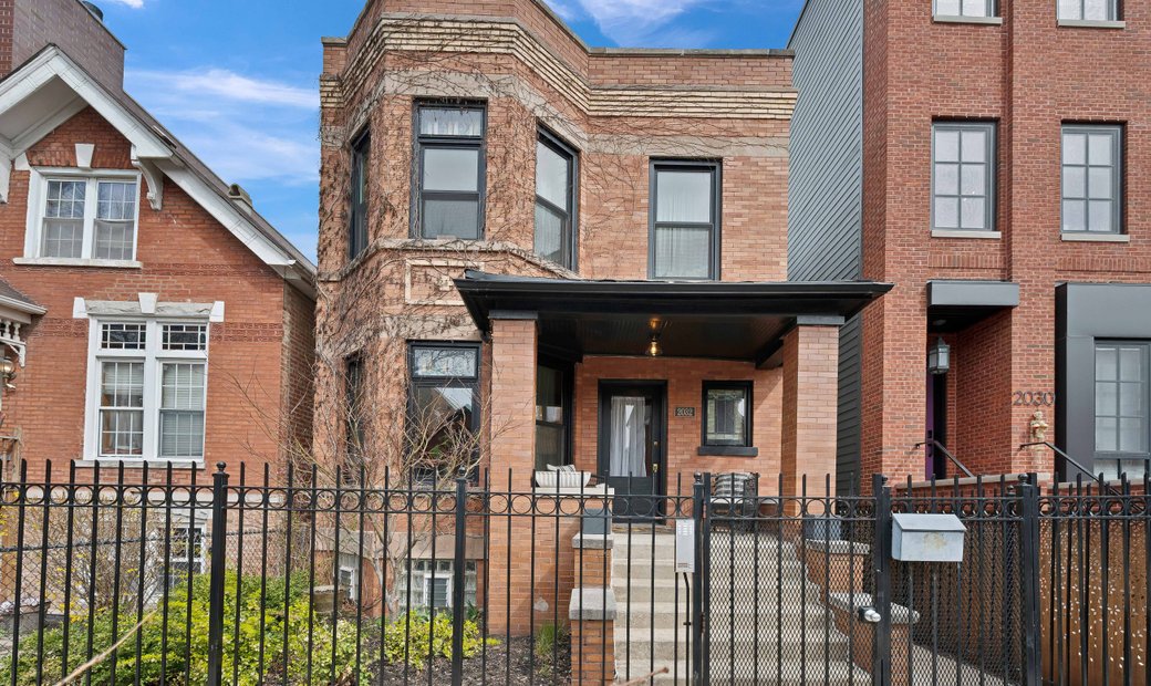 All Brick Two Flat In Chicago, Illinois, United States For Sale (15485222)