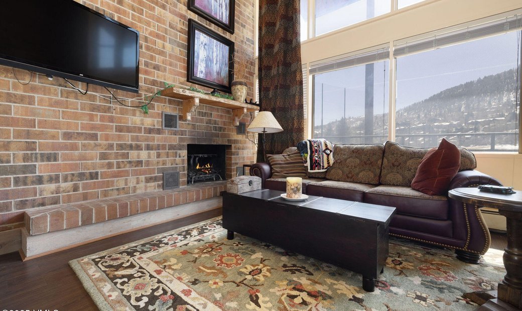 Lovely South Facing Townhouse In Vail, Colorado, United States For Sale ...