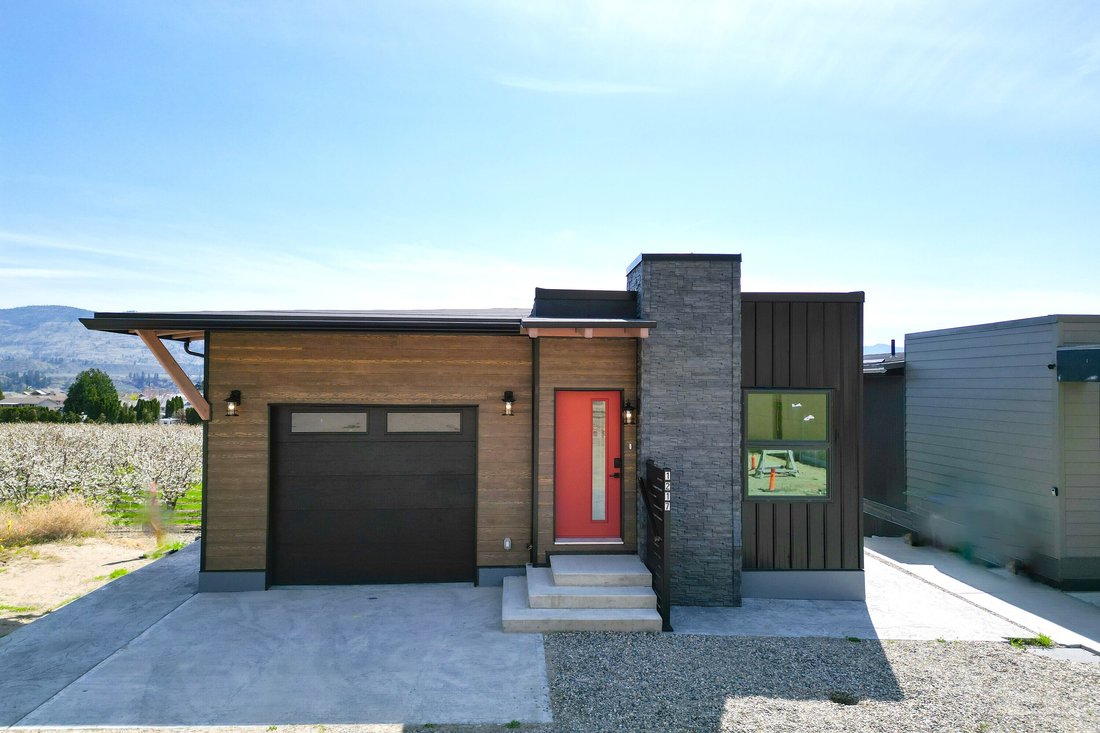 Stunning Brand New Home In Oliver, British Columbia, Canada For Sale ...