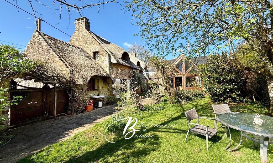 Charming Property For Sale In The Painters' Town In Pont Aven, Brittany, France For Sale (15499864)