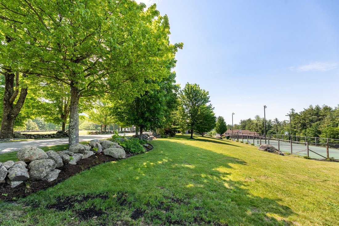 Huntington Rd In Henniker, New Hampshire, United States For Sale (15500082)