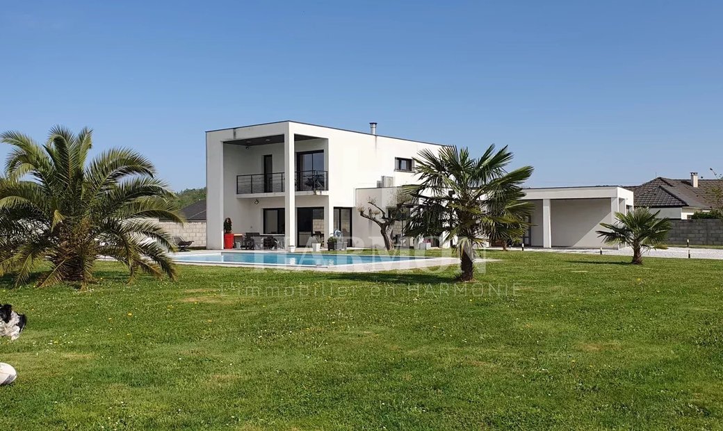 Pau House In Pau, Nouvelle Aquitaine, France For Sale (15501533)