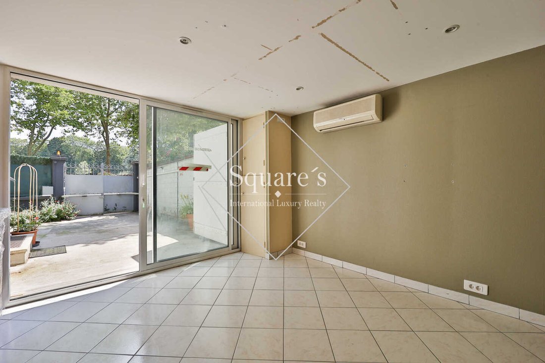 Maison In Garches, île De France, France For Sale (15506437)