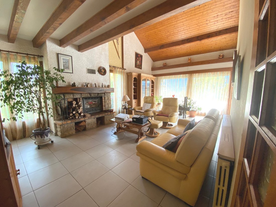 Dullin House In Dullin, Auvergne Rhône Alpes, France For Sale (15507548)