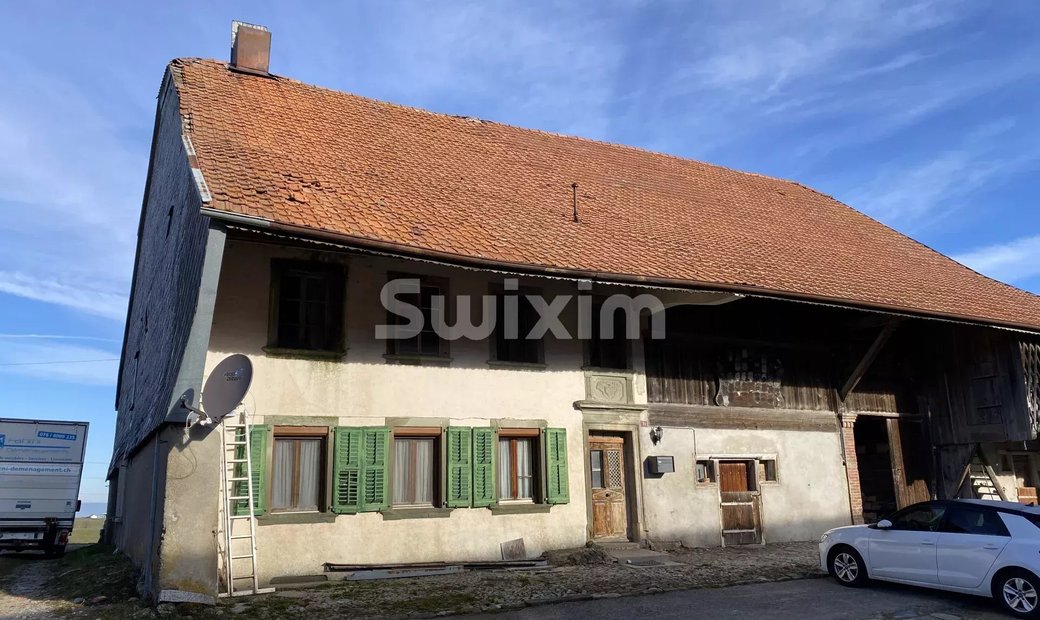 Ferme Fribourgeoise à Rénover Avec Un Potentiel De Dans Bulle, Fribourg ...
