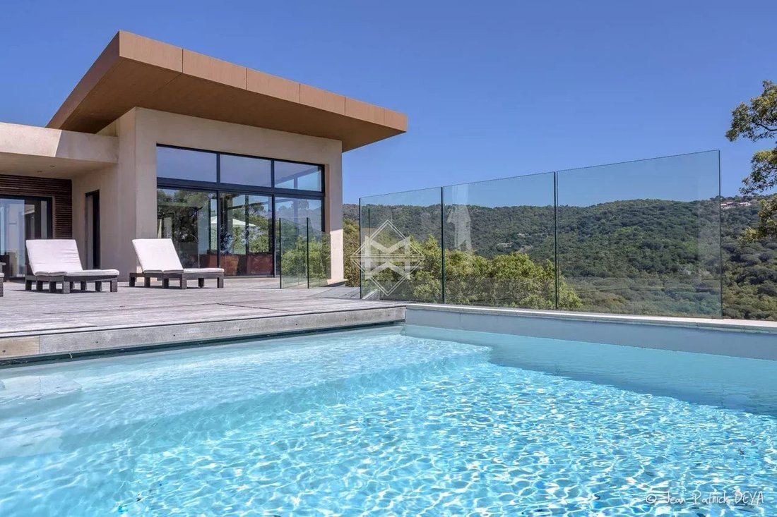 Co Exclusivity: In La Croix Valmer, Provence Alpes Côte D'azur, France ...