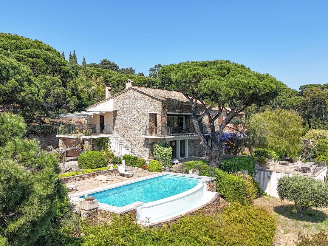 House In La Croix Valmer In La Croix Valmer, Provence Alpes Côte D'azur ...