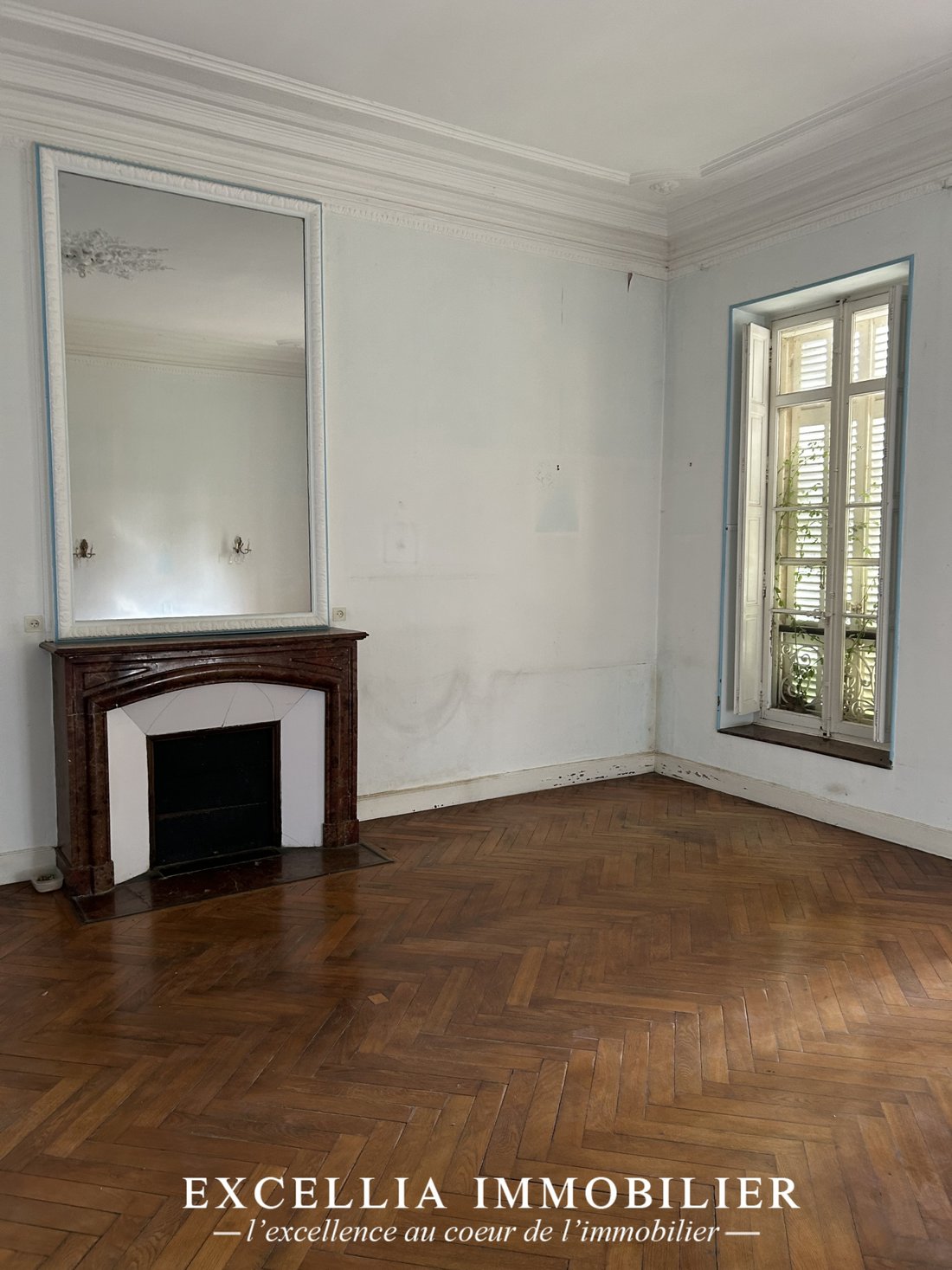 Suffren Castle Entressen In Istres, Provence Alpes Côte D'azur, France For Sale (15510650)