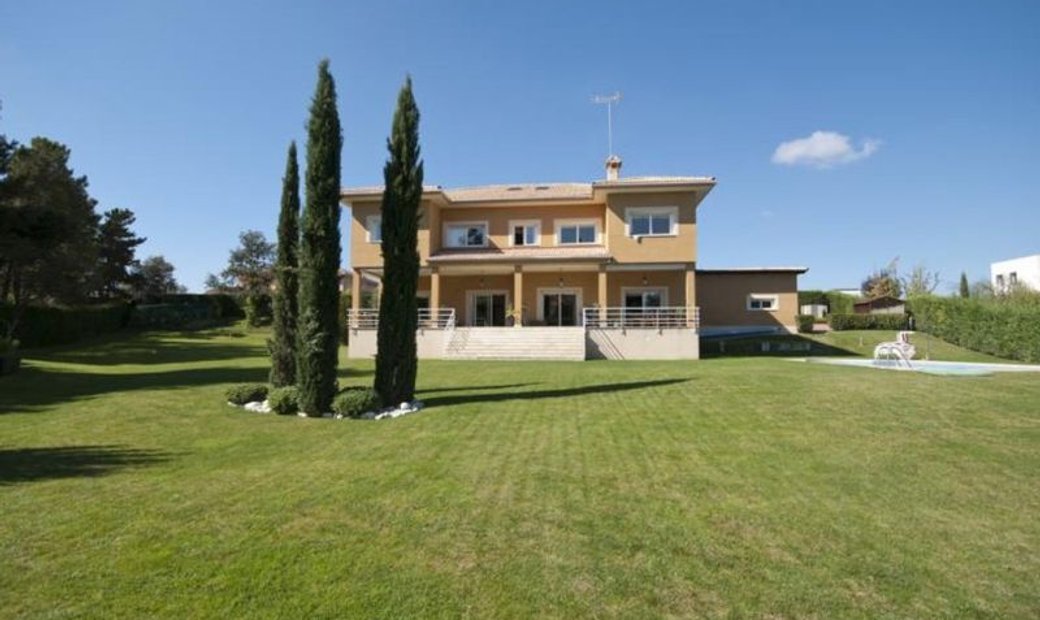 Ciudalcampo: Detached Villa On 2 Floors, In Madrid, Community Of Madrid ...